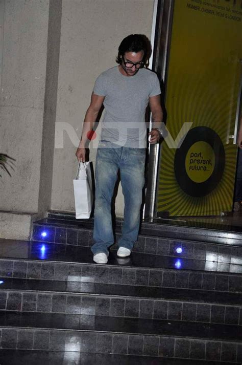 Saif Kareena Watch Love Sex Aur Dhokha Together