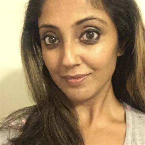 Book Hire Singer Shuchi Arora For Events In Best Prices Starclinch