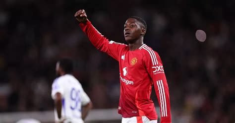 Man United Star Kobbie Mainoo Reveals Shock Tottenham Connection Amid