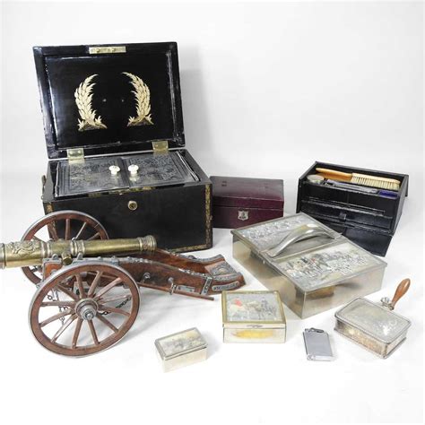 Lot 125 A Wooden Model Gun Carriage 40cm Long