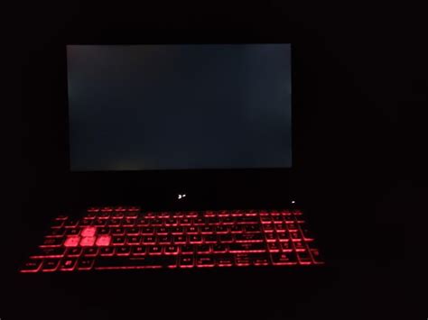 Is Minor Screen Bleeding Something Normal Rhewlettpackard