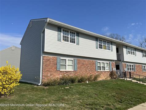 1 Hawaii Ct Unit C Matawan Nj 07747 Mls 22308514 Redfin