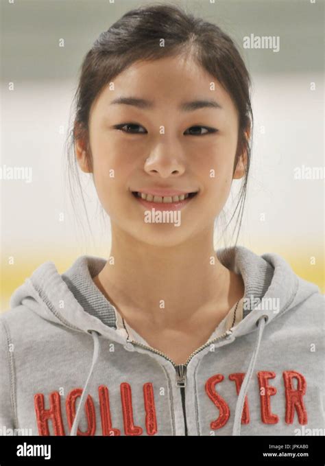 Olympic Figure Skater Yuna Kim At The 2010 All That Skate La Michelle