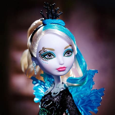 Ever After High Signature Faybelle Thorn