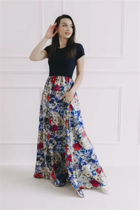 Šaty New Tusha Flo Buga