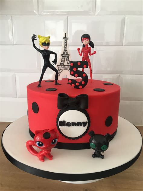 Pinterest Ladybug Cake