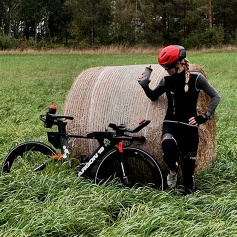 Something To Pee Behind