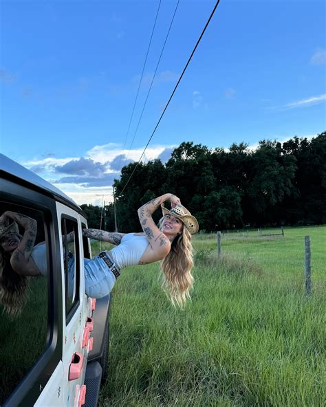 Kiersten Grace Just Here Instagram