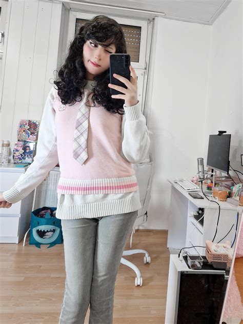 Felt Super Pretty Today 3 Upurutrap