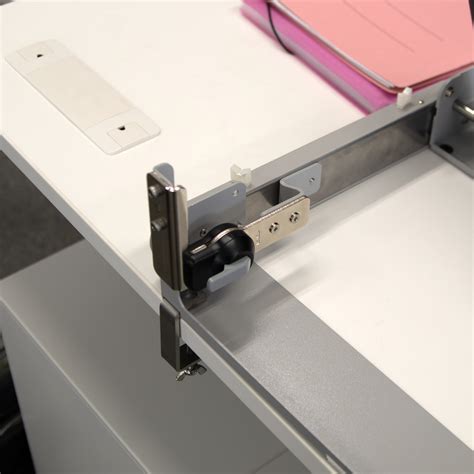 Multi Angle Locking Hinge Sugatsune Europe