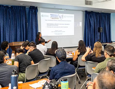 Uog Hosts Roundtable On Using 3d Printers To Build Concrete Homes