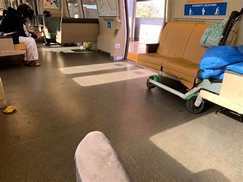 The Clean Bart Train I Just Boarded At Richmond Station With A Smell