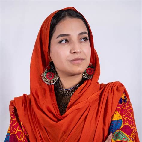 قلم راواخلئ او تعلیم وکړئ، ځکه چې یو بېسواده ملت هېڅکله خپلواک کېدای نشي ۱۰۶ کلیزه د خپلواکي ده