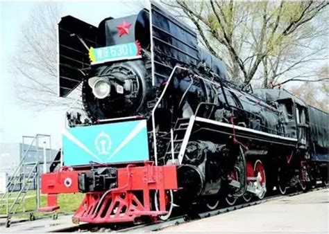 上世纪50年代至今，春运交通工具的变迁 火车 列车 旅客 飞机 乘客 新浪新闻