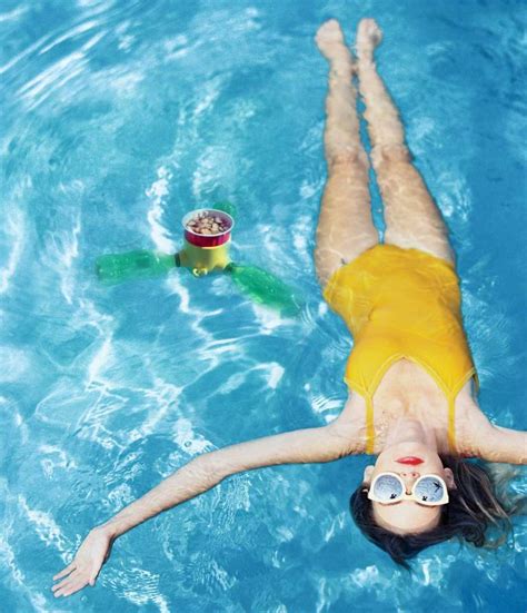 Thirst Mate Drink Float Drinker Toys