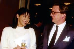 Retour Sur Lidylle Entre Laurent De Belgique Et Wendy Van Wanten Ex Présentatrice Sexy Dune