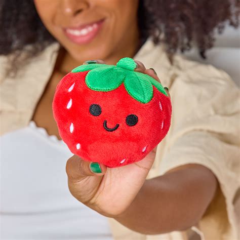 Emotional Support Strawberries 5 Food Plush Toys With Carrying Basket