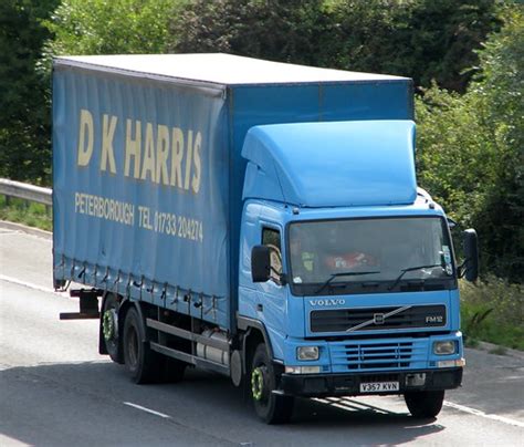 V357 KVN | 1999 Volvo FM12 curtain-sider in the livery of D … | Flickr