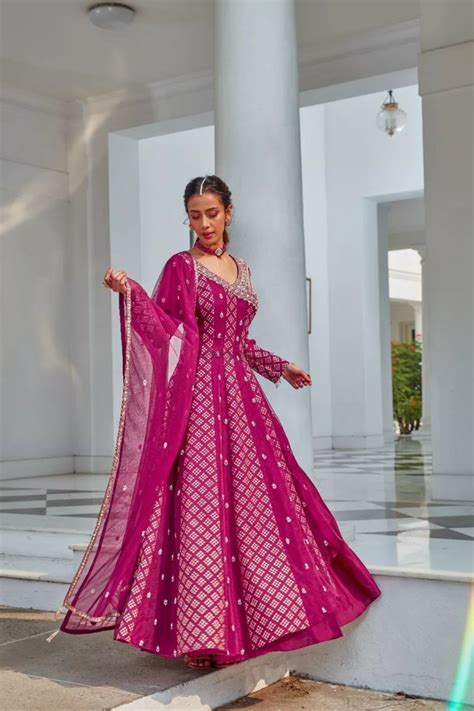 25 Simple Anarkali For Brides And Bridesmaids Anarkali Dress Pattern