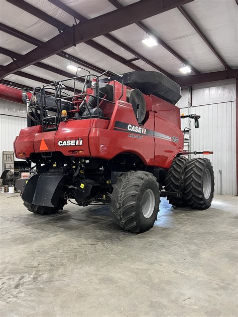 2014 Case Ih 7230 Combines Class 7 For Sale Tractor Zoom