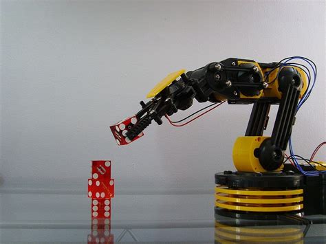 What Is Dynamic Tactile Sensing