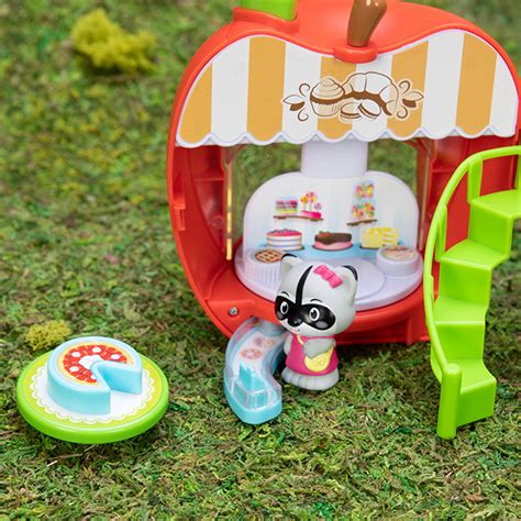 Timber Tots Apple Delight Bakery Fat Brain Toys