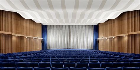 Führung Durch Das Geschlossene Kino International Berlinde