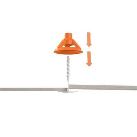 Pp Virgin Orange And White Leveling Screw Jacks For Construction At