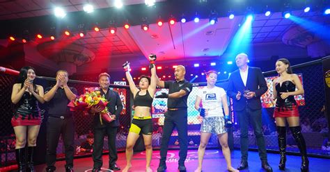 Mma Afc 31 Đả Nữ 17 Tuổi Của Việt Nam Thắng áp đảo Võ Sĩ Nhật Bản