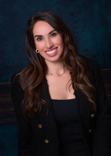 Noemi Gonzalez Director Of Visit The Woodlands