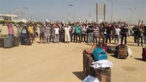 مغادرة العبارة ” القاهرة ” ميناء سفاجا لاعادة المصريين العالقين بميناء ضبا السعودى مصر الحلوة