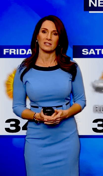 Shiri Spear Rcurvynewswomen