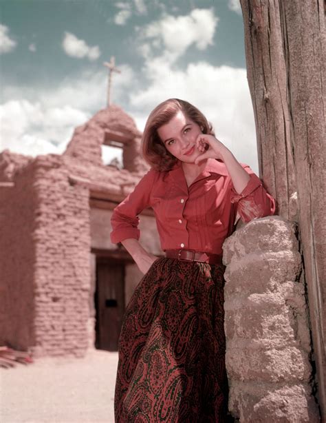 Angie Dickinson On The Set Of Rio Bravo 1959 Río Bravo Angie