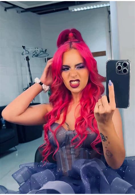 Transformação De Cabelo Rosa Da Katlen Veja O Resultado Tiktok
