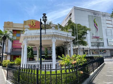 Plaza Pershing Reviews Open Hours Photo Spots Things To Do Wanderboat Ai Trip Planner