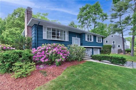 883 Greendale Ave Needham Ma 02492 Zillow