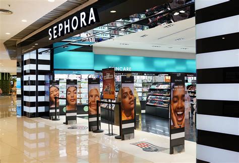 Cj Olive Young Pushes Sephora Out Of Korean Market Beautymatter