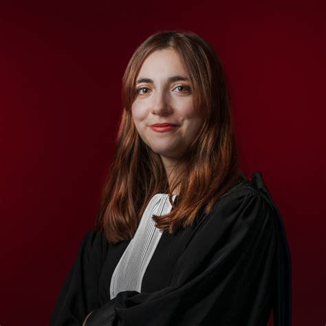 Est Il Obligatoire De Prendre Un Avocat