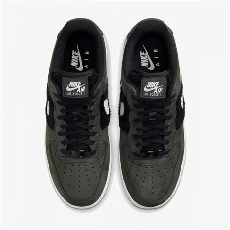 Nike Tenisice Wmns Air Force 1 Mem 4 Buzz Sneakers