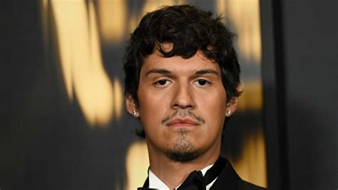 Queers Drew Starkey Embarrassed In Daniel Craig Sex Scenes