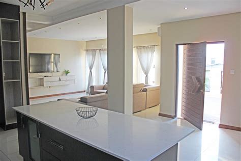 Setlhoa Village 5 Bedroom Mansion Letshego Properties