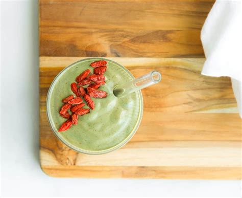 Goji Berry Green Smoothie Clean Made Great