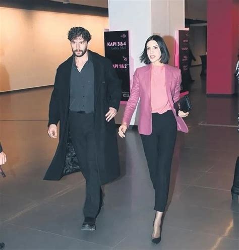 Ünlü Oyuncu Sevgilisinin Arkasından Bakakaldı Sözcü