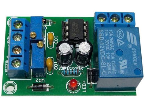 Nabíjecí kontrolér XH-M601 pro baterie 12V - stavebnice | lhotsky ...