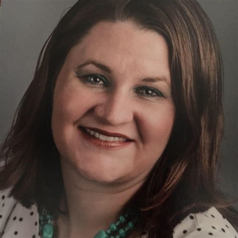 Danielle Bower Raymond Mary Kay Consultant