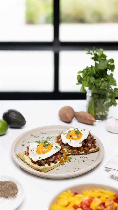 High Protein Breakfast Flatbread Cymbiotika