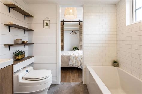 The Modern Bohemian Is A Tiny Home Fit For A King Has A Loft And A