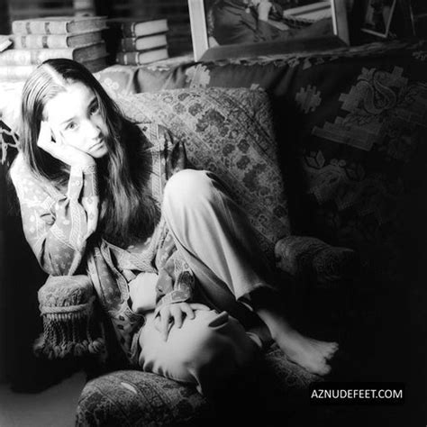 Sae Isshiki Feet Aznudefeet