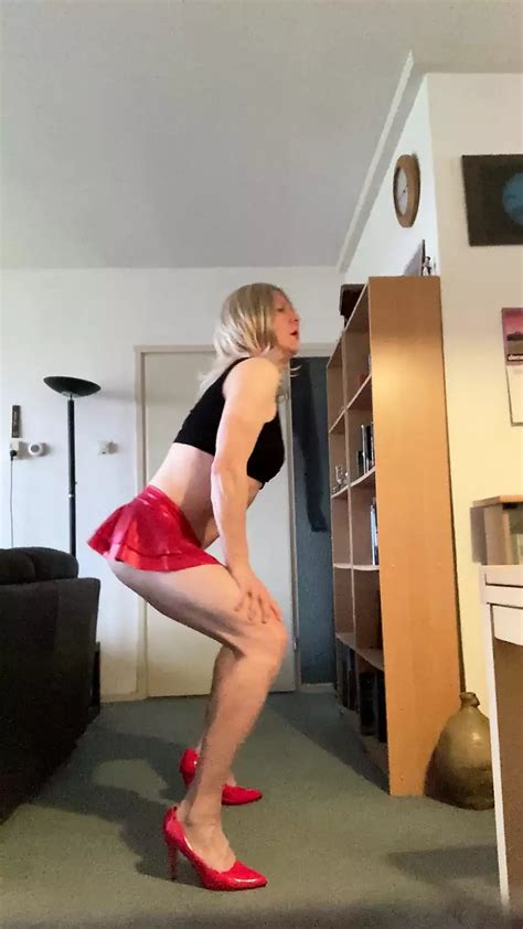 Dancing For You Daddy Ralph Xhamster