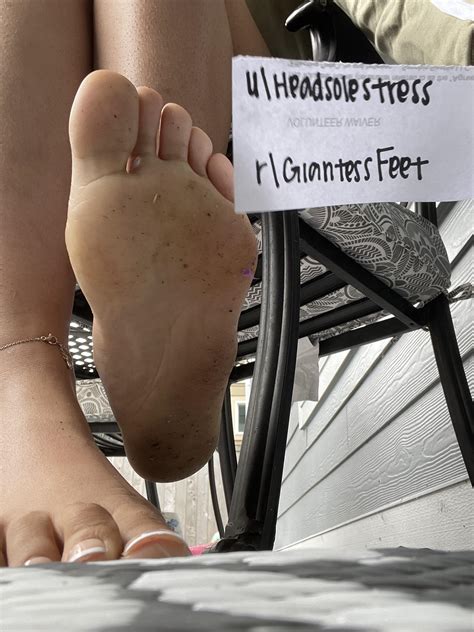 Verification 👣 R Giantessfeet